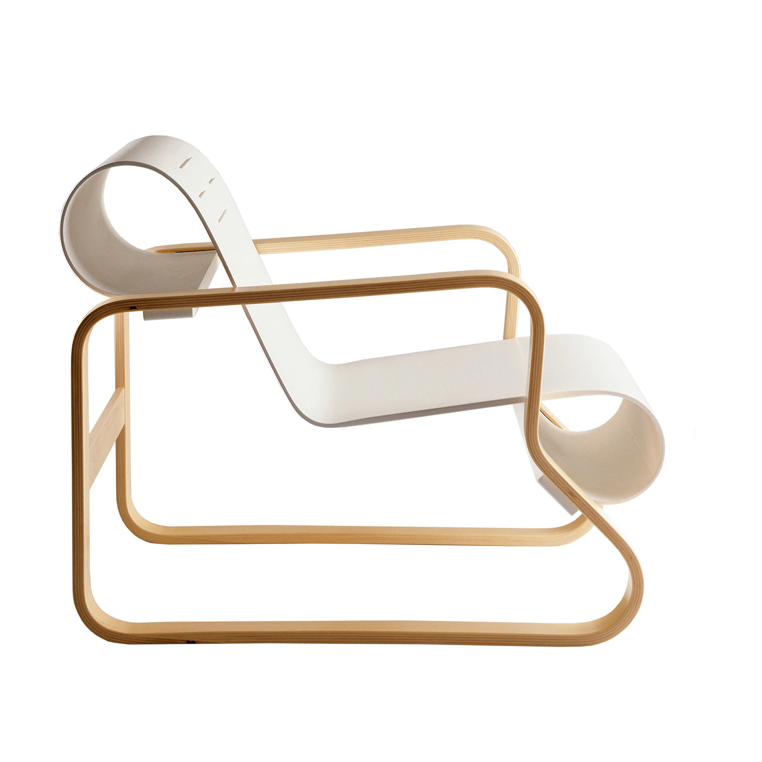 41 Paimio Armchair, White from Artek | RoyalDesign.co.uk