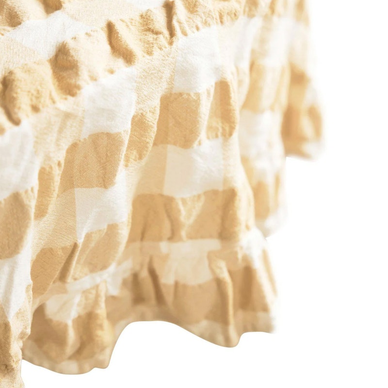 Kullavik Table Cloth O170 cm Yellow from Boel Jan RoyalDesign