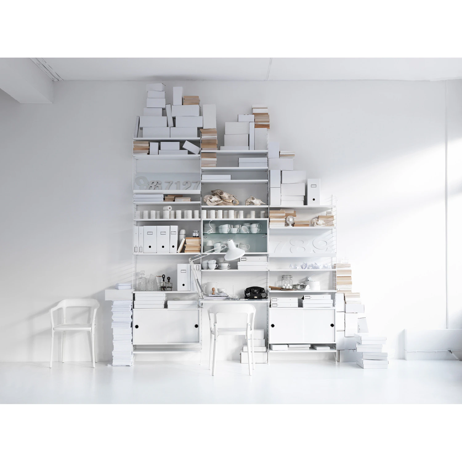 String Shelving System No 6, White from String | RoyalDesign.co.uk
